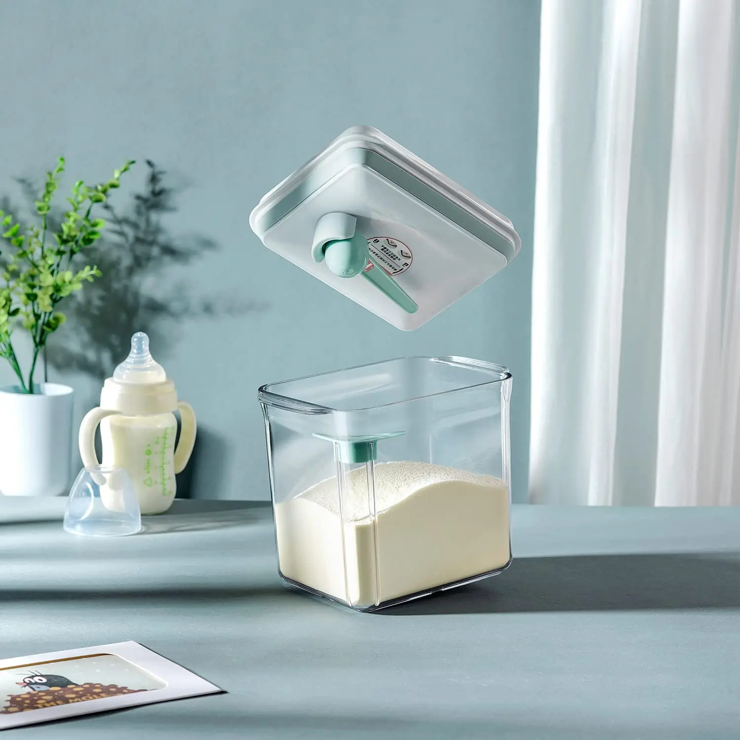 Milky-Bottle-Milk-Powder-Formula-Dispenser-Container-with-Scraper ...