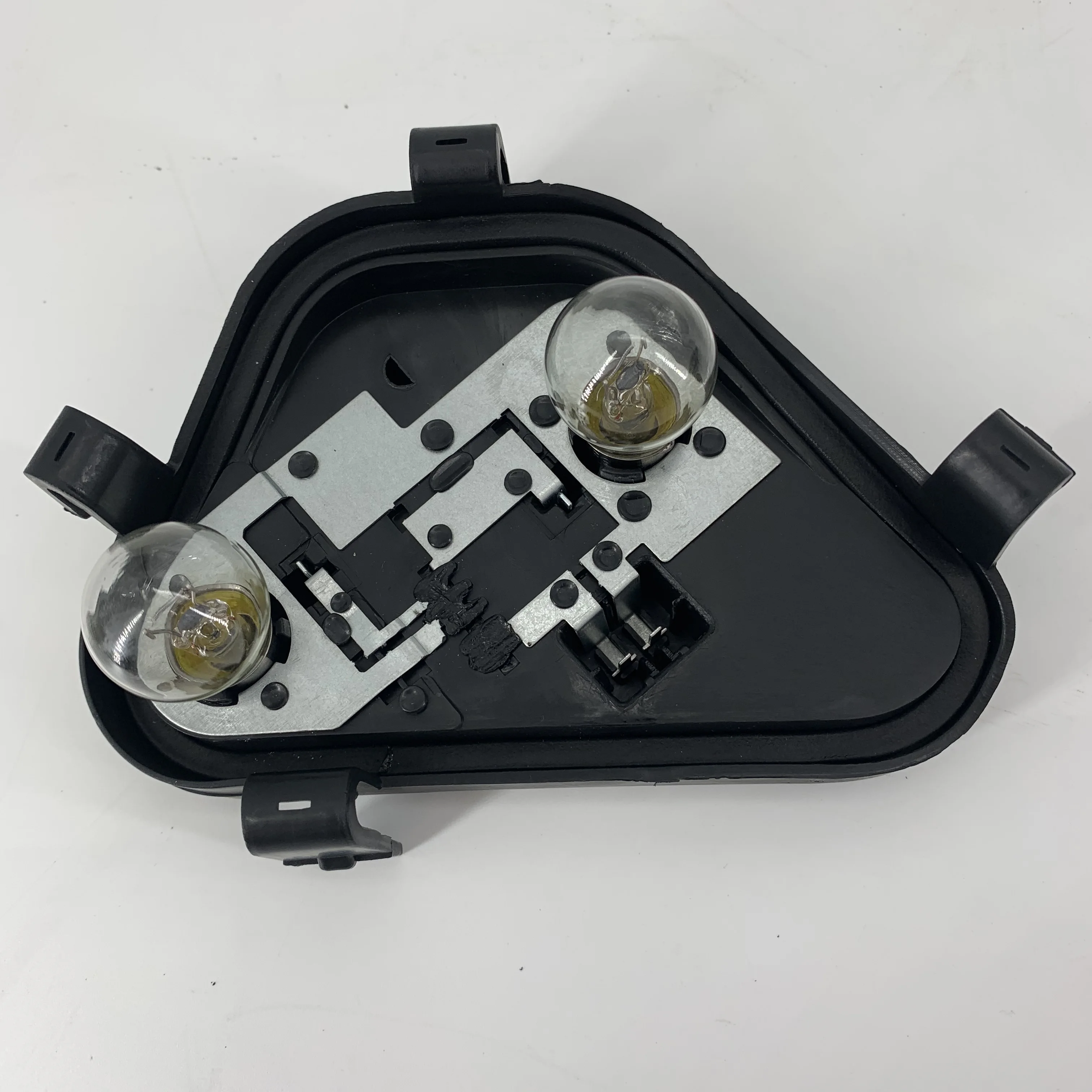 New Rear Left/right Bulb Socket Tail Light For Bmw 320i 328i 335i 12-15 ...