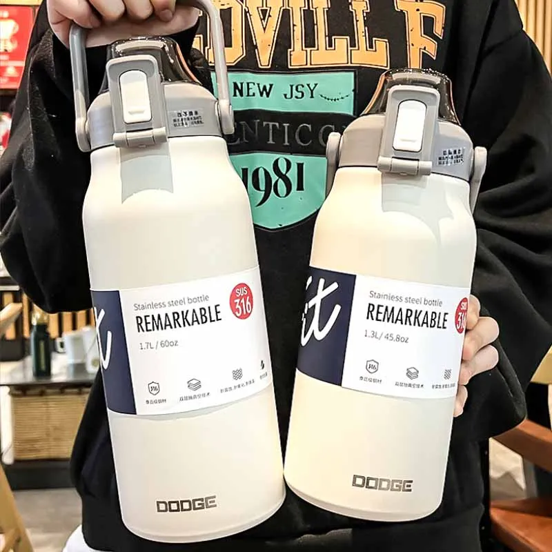 빨대가 있는 대용량 텀블러 보온병 스테인레스 스틸 보온 물병 냉 및 온수 보온병 컵 진공 플라스크 체육관