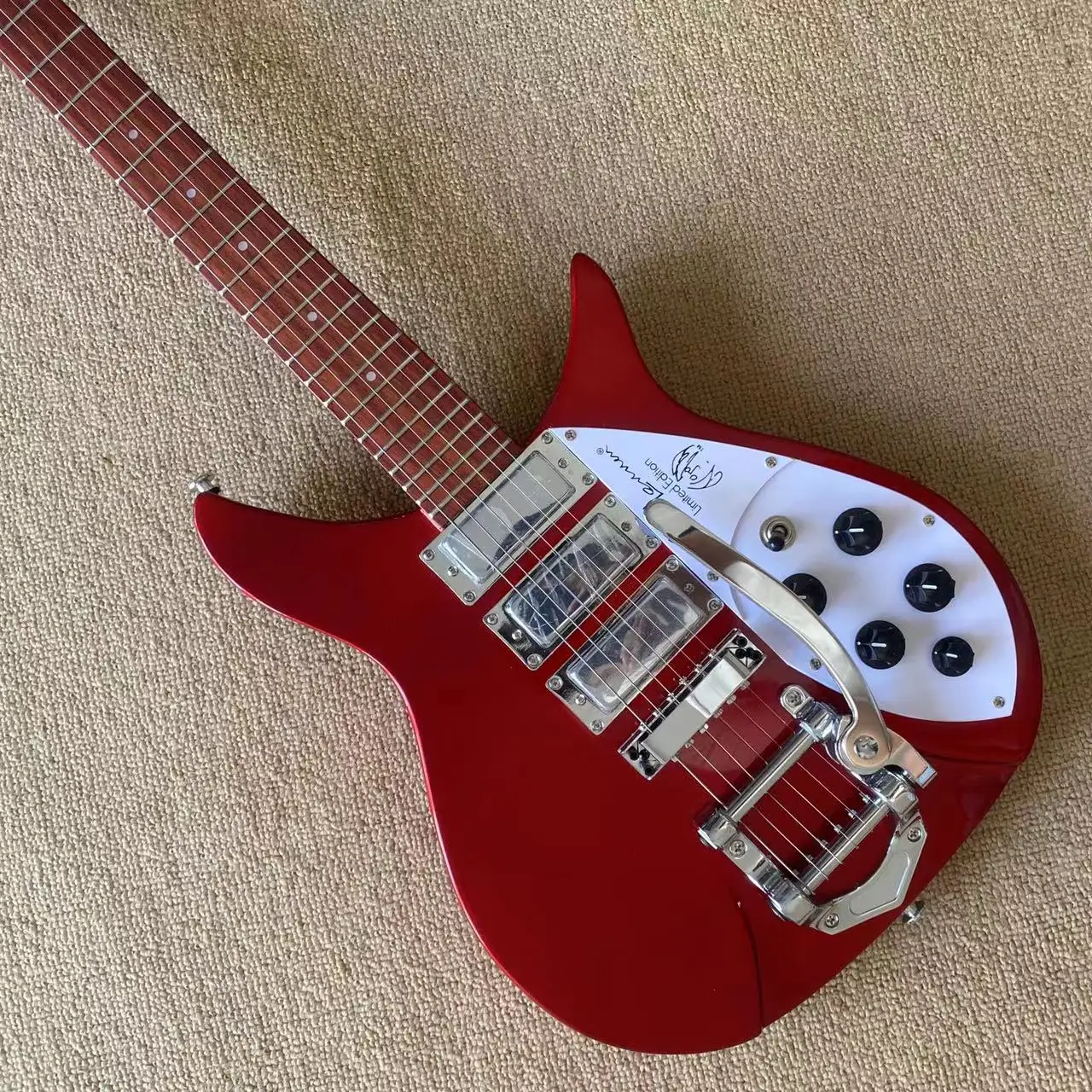Rickenbacker-325-Electric-Guitar-Tremolo-System-Rosewood-Fretboard-6 ...