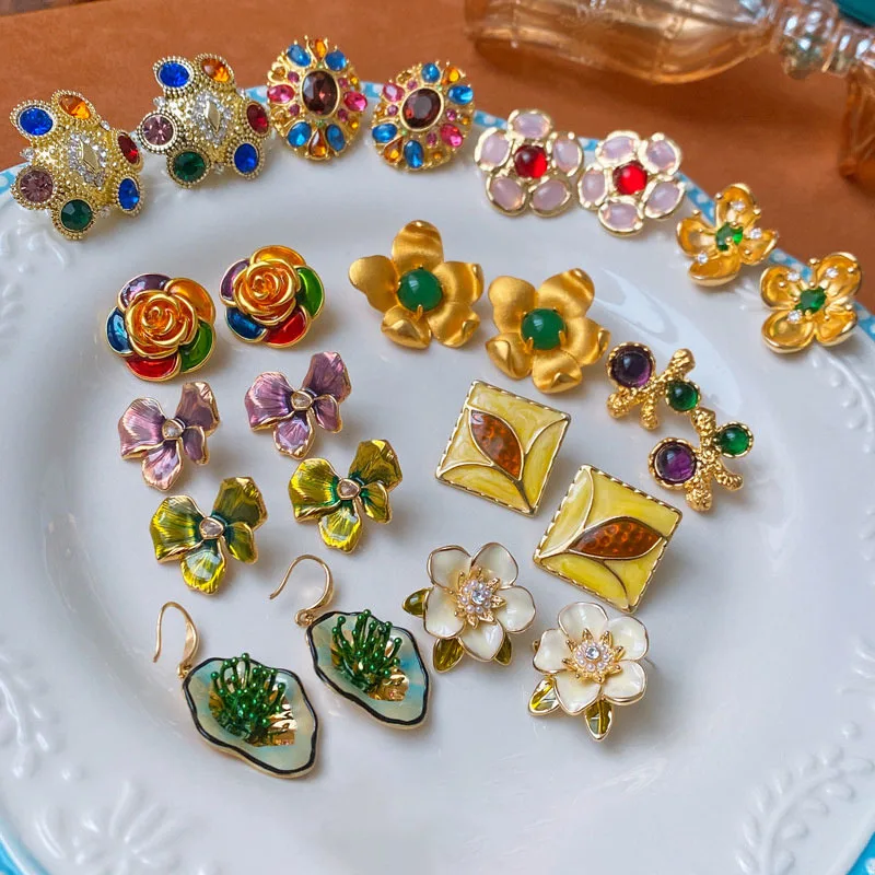 Rhinestone-Luxury-Flower-Earrings-Art-Retro-Palace-Style-Small-Style ...