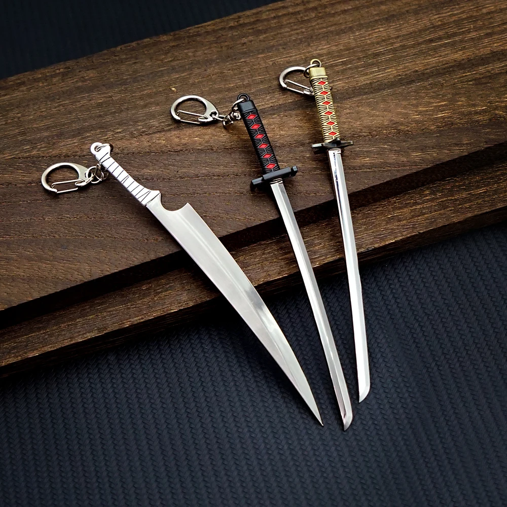 Bleach-Keychain-Kurosaki-Ichigo-Sword-Key-Chain-Hitsugaya-Toushirou ...