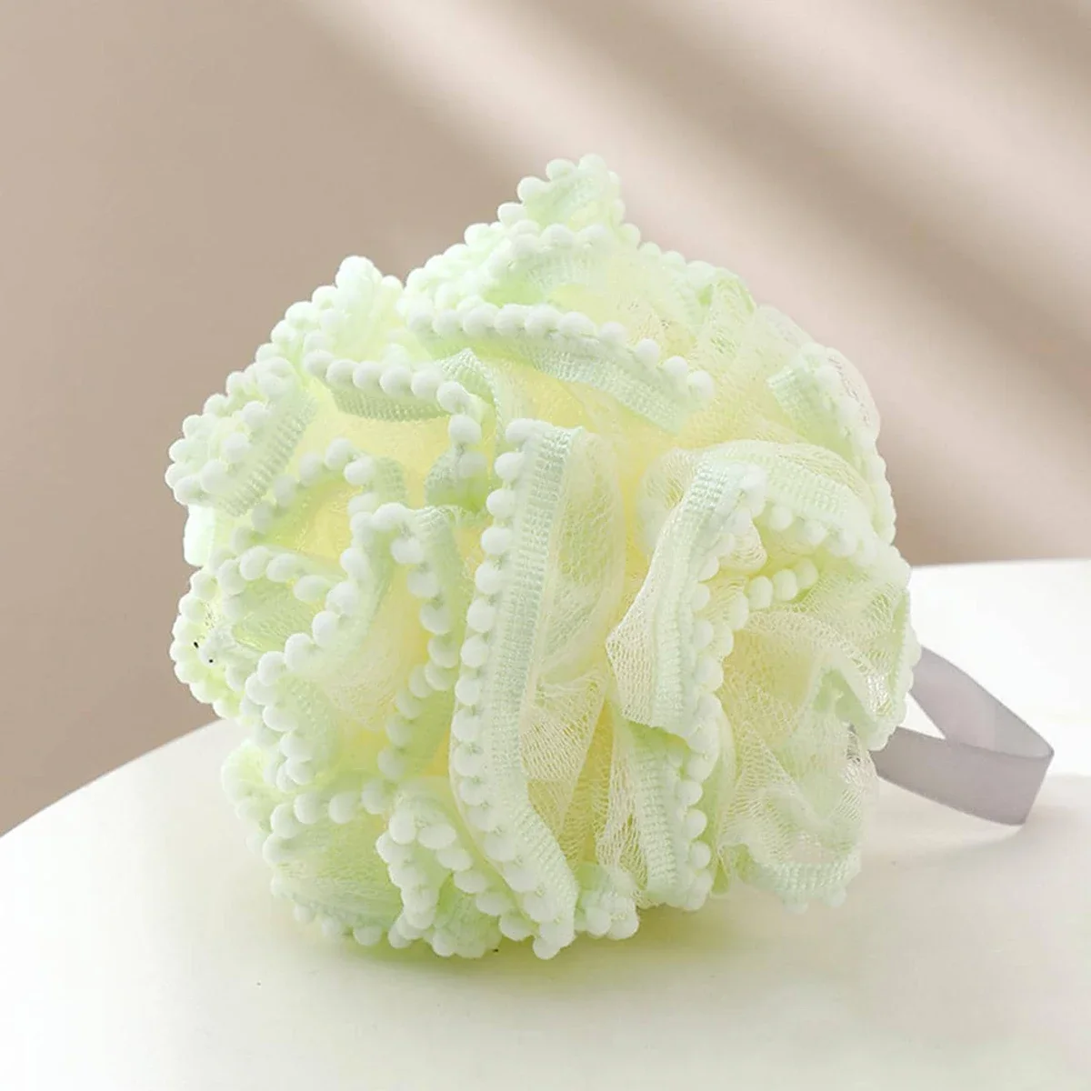 1pc-Pearl-particle-shower-ball-with-lace-that-does-not-scatter-rub-the ...