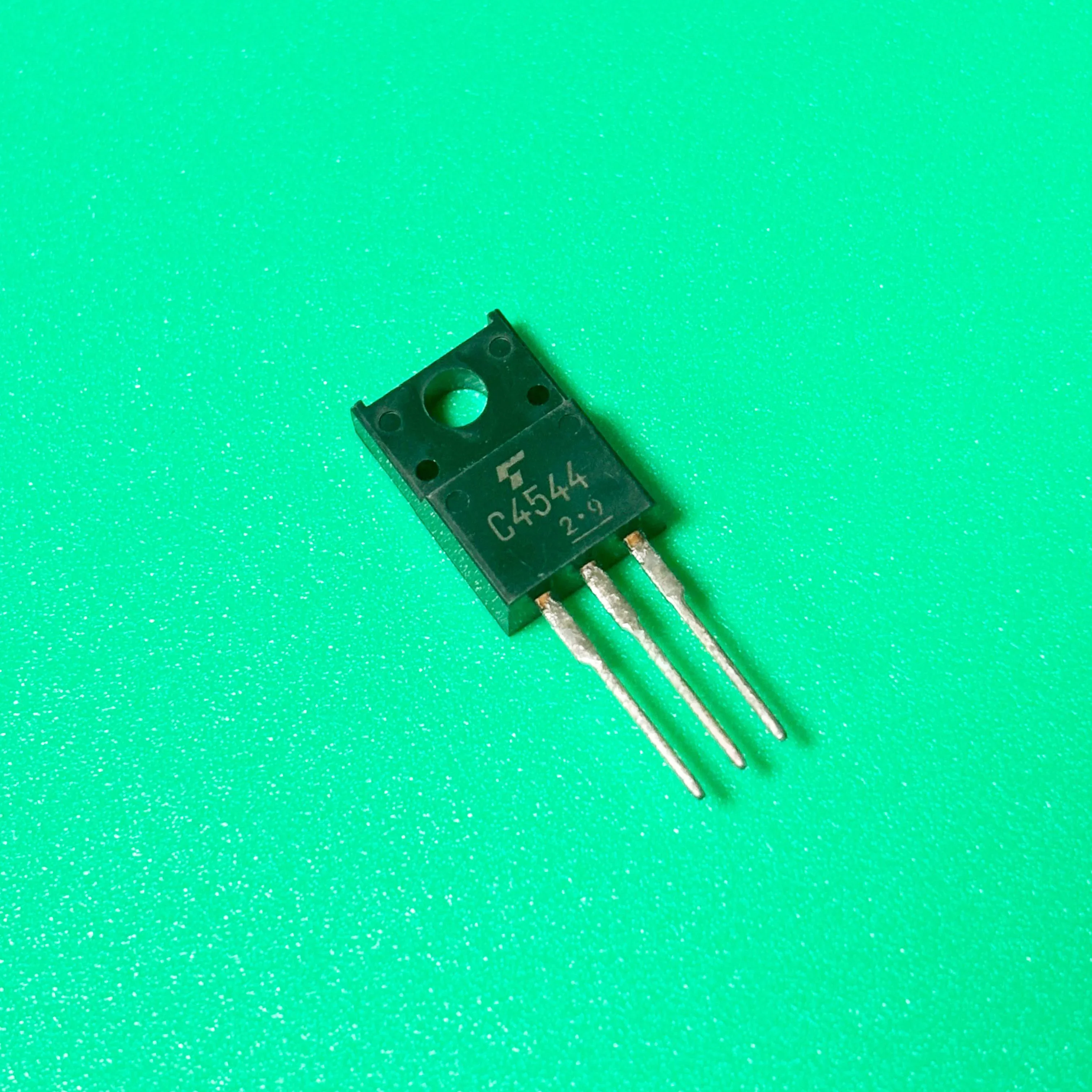 S9cec985a469f483f98e2967584d755e6O.jpg