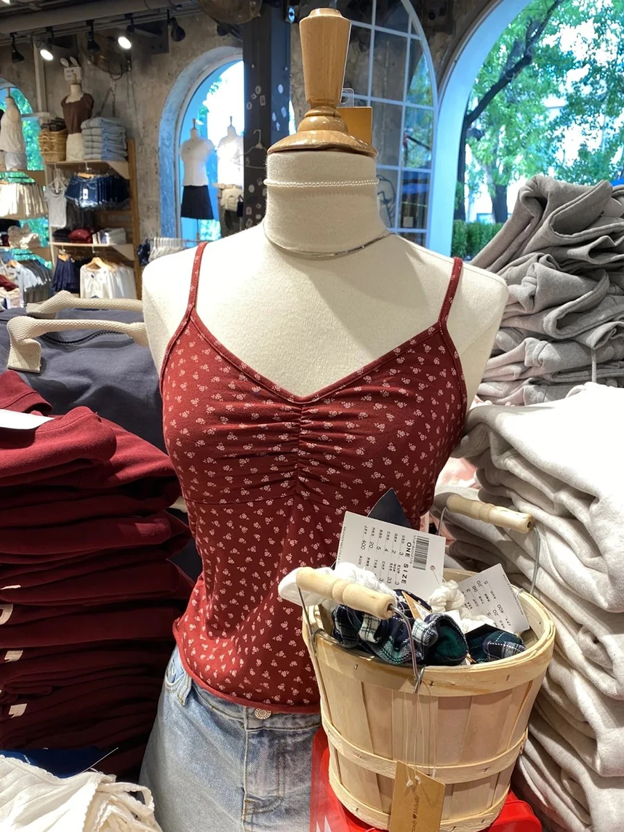 New Floral Red Tank Top for Woman Folds V-neck Sleeveless Cotton Slim ...