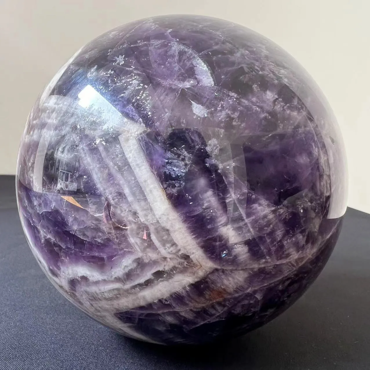 10-11cm Natural Dream Amethyst Ball Polished Massage Sphere Ball Reiki ...