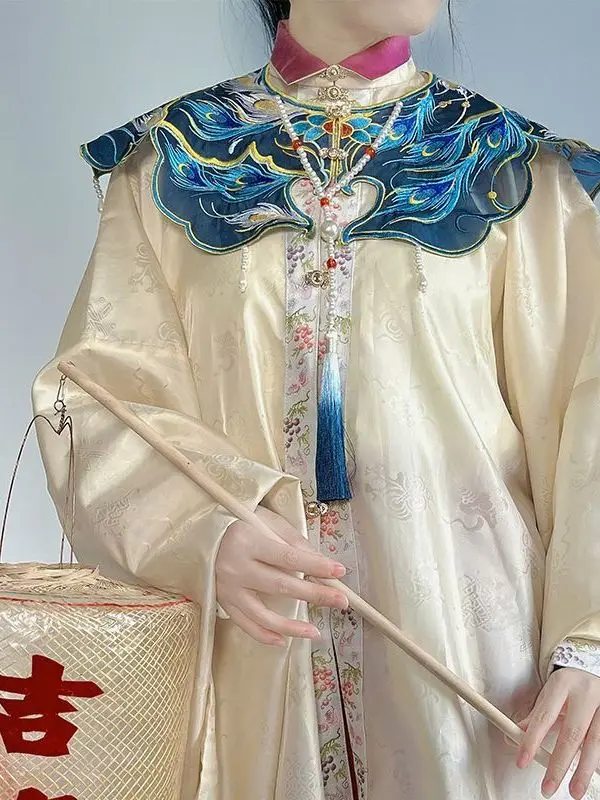 Chinese-Style-Women-s-Ming-Dynasty-Hanfu-Embroidered-Cape-tradition ...