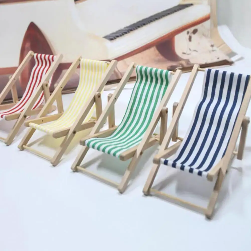 Miniature Deck Chair: The Perfect Tiny Touch for Dollhouses, Dioramas ...