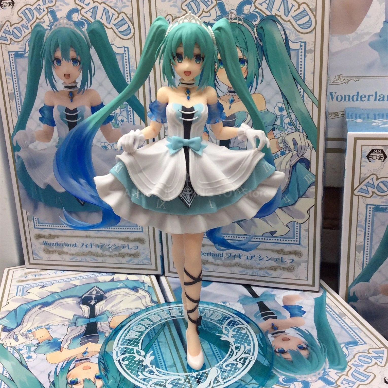 Hatsune Miku Figure Collection