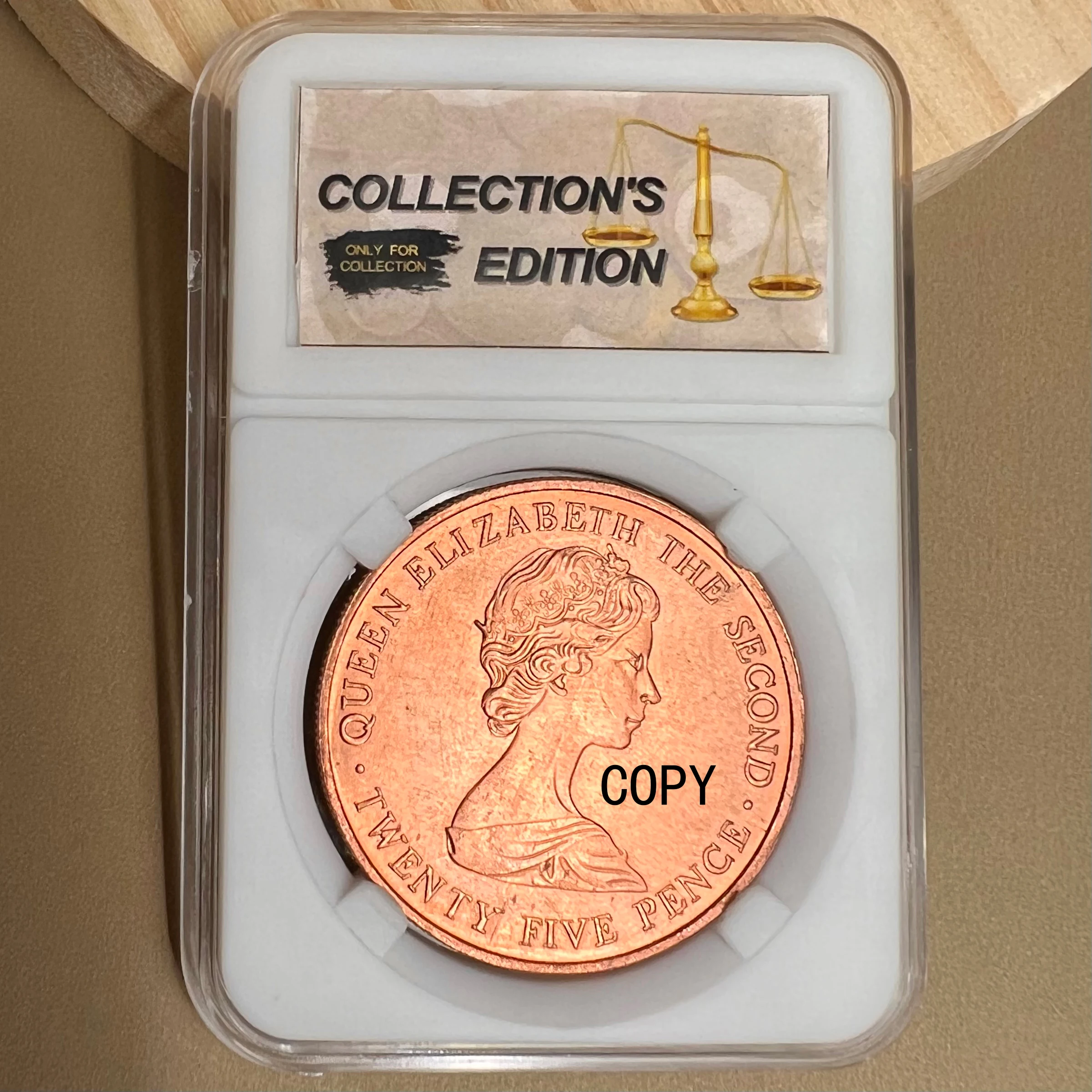 1978-Queen-Elizabeth-II-Purple-Bronze-Antique-Commemorative-duplicate ...