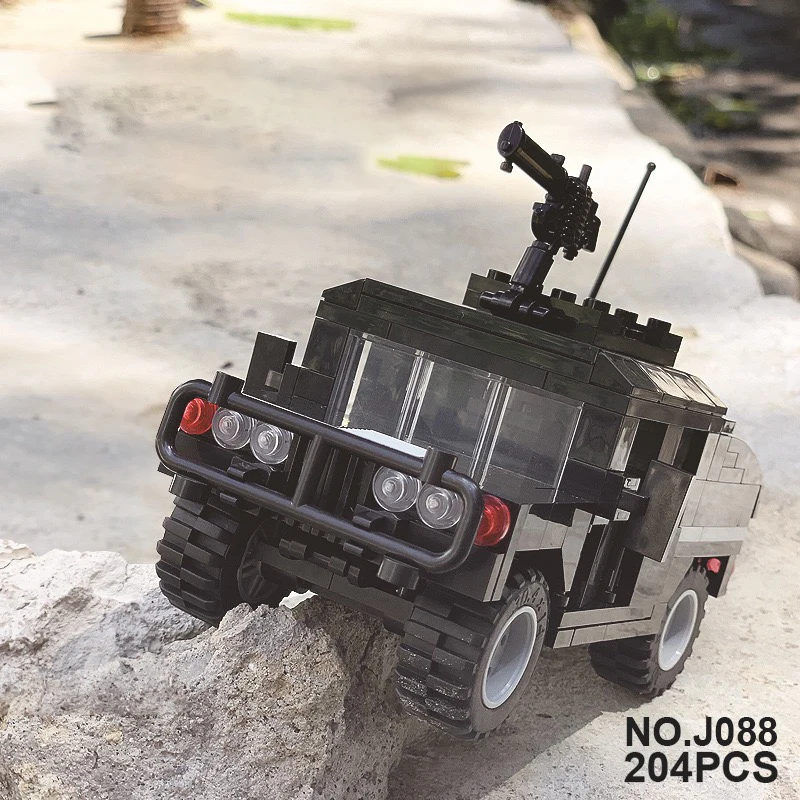 Building-Block-Off-road-Armored-Vehicle-Model-Kit-Military-Tank-Boys ...