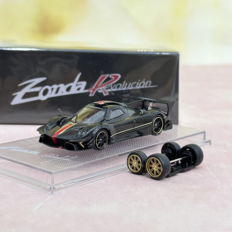 CM-1-64-Zonda-R-Black-Carbon-Alloy-Car-Model-Collection.jpg