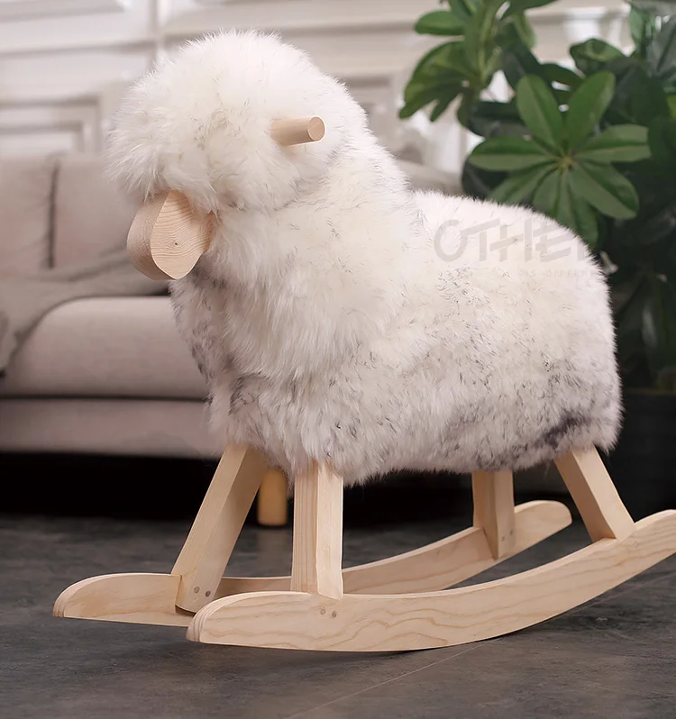 Другая деревянная лошадка-качалка, детское игрушечное кресло в ...