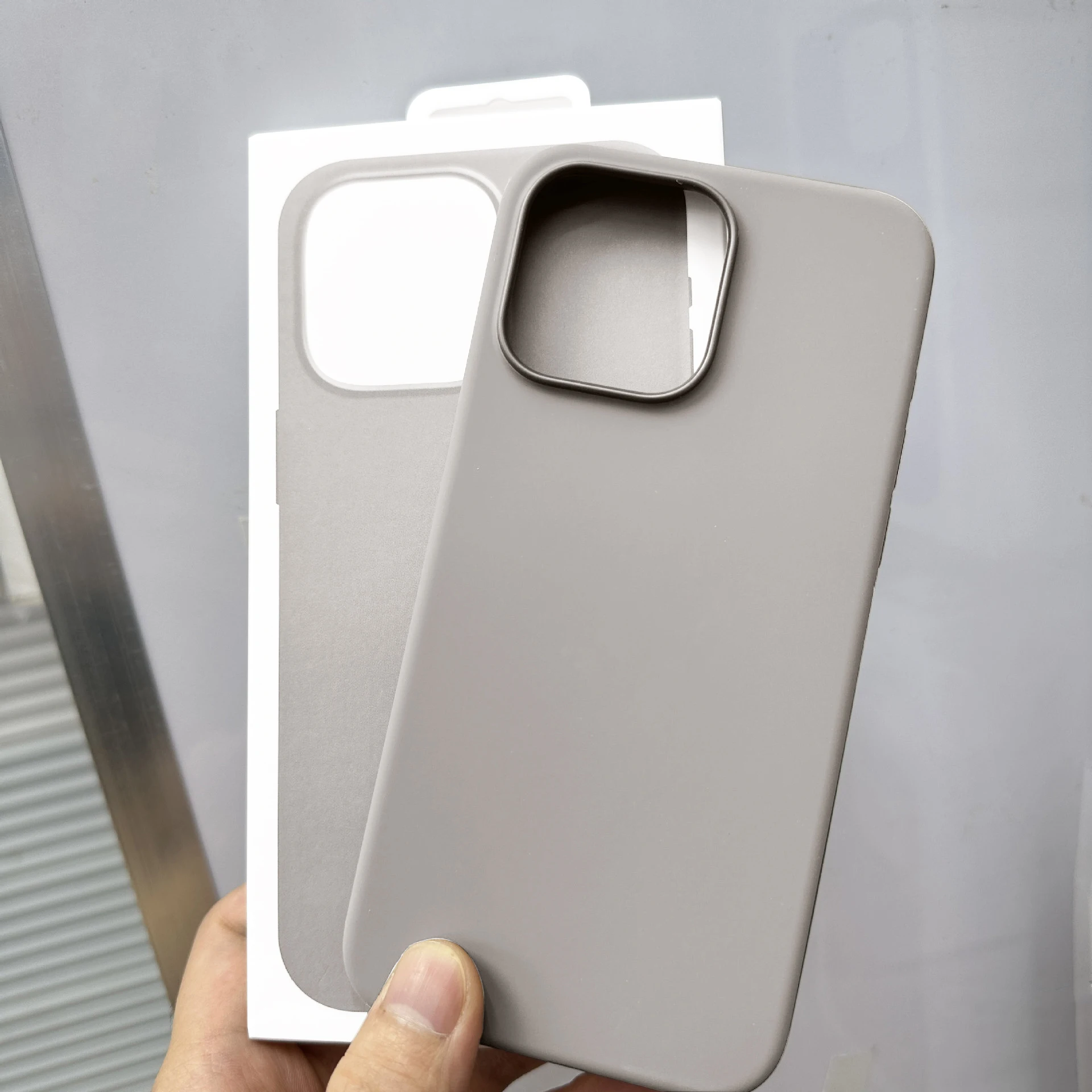 Fundas-de-tel-fono-de-silicona-l-quida-para-For-Apple-iPhone-16-15-14 ...