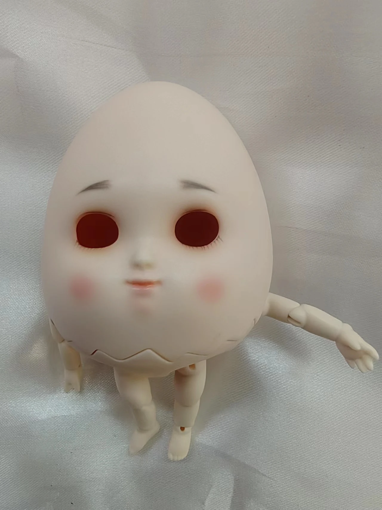 1-8-Bjd-artificial-doll-Sd-Egg-Resin-Movable-Humanoid-Doll-Ball.jpg