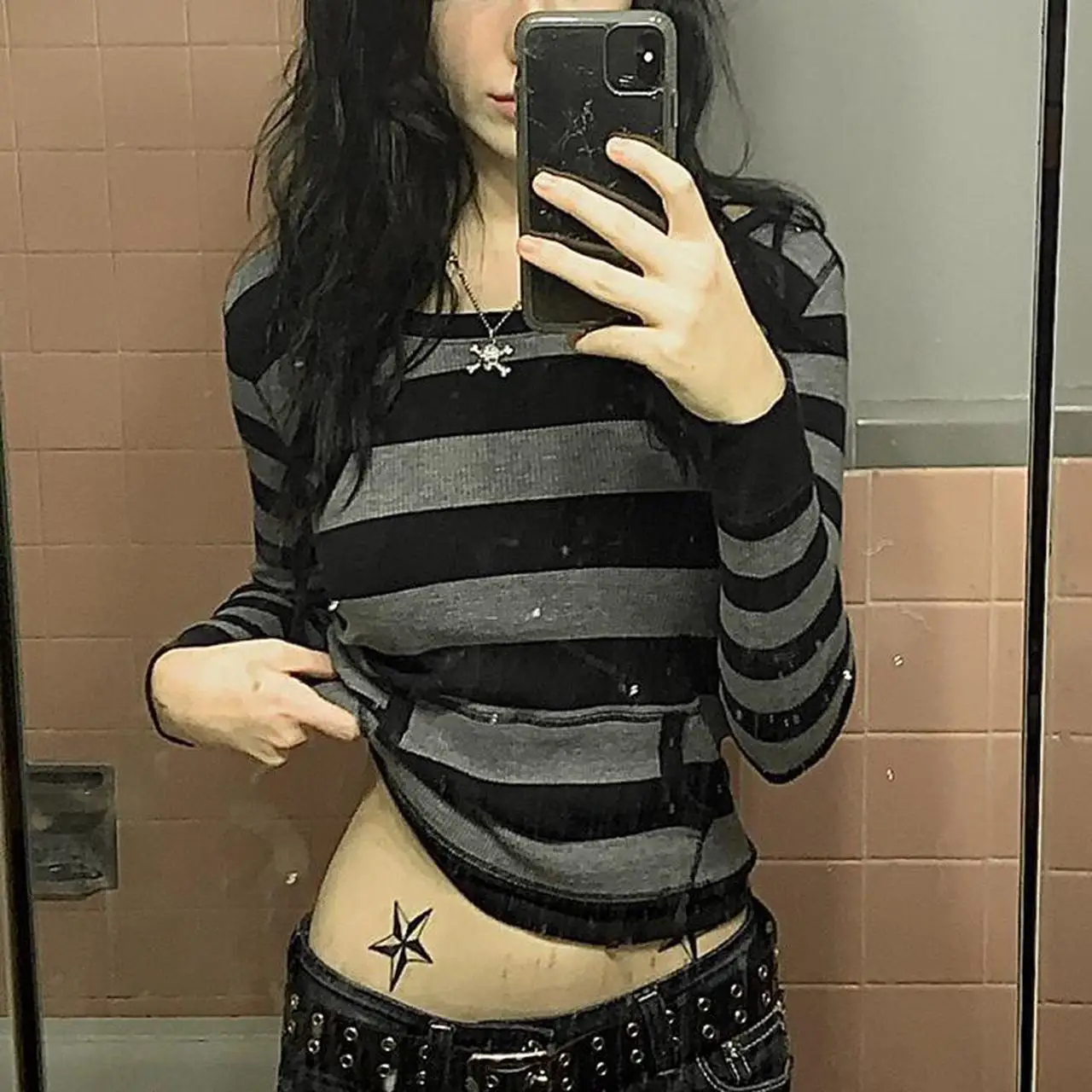 2022 Emo Girl Selfie