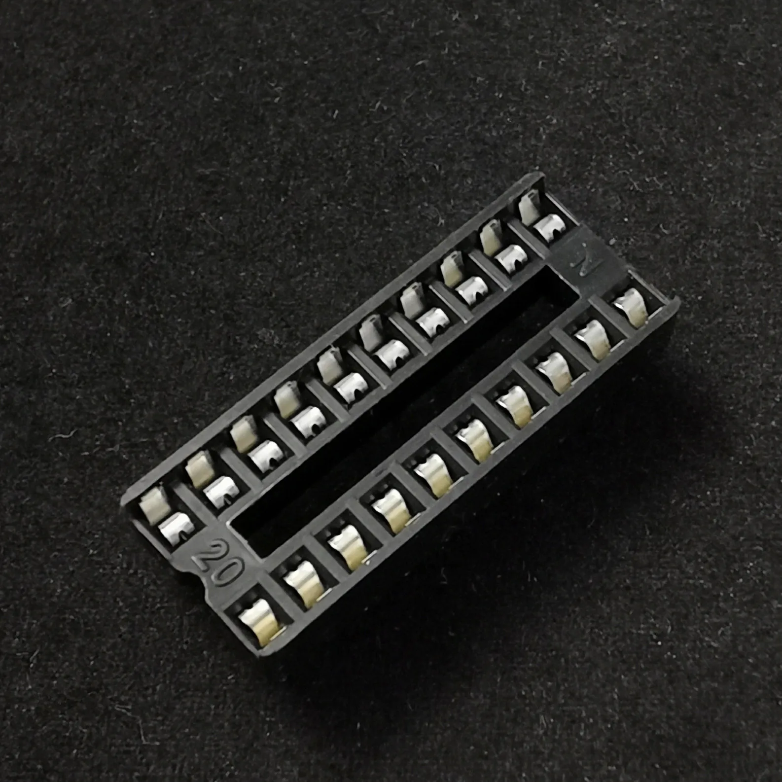 IC-Sockets-DIP6-DIP8-DIP14-DIP16-DIP18-DIP20-DIP28-DIP40-2-54mm ...