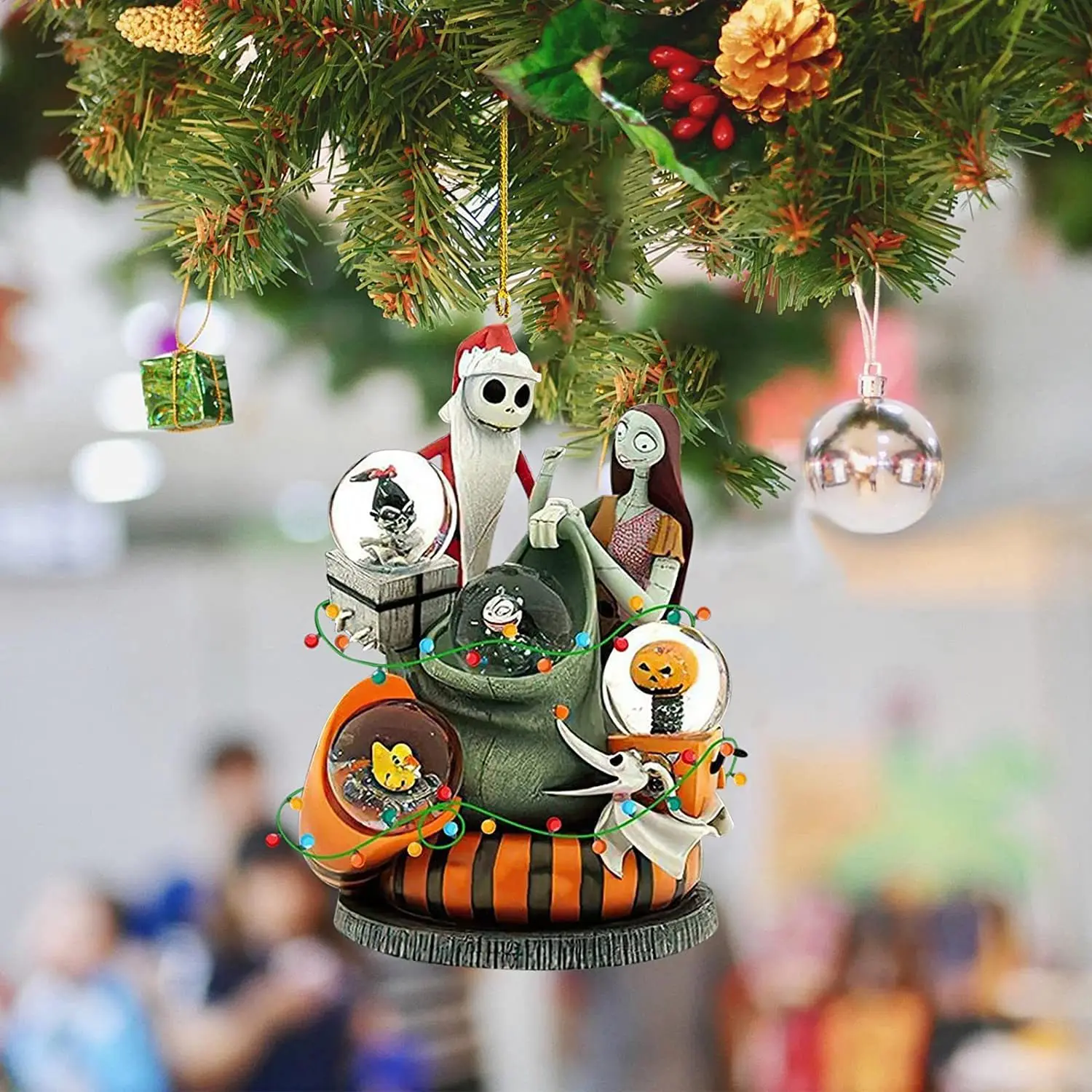 Anime Christmas Tree Decorating