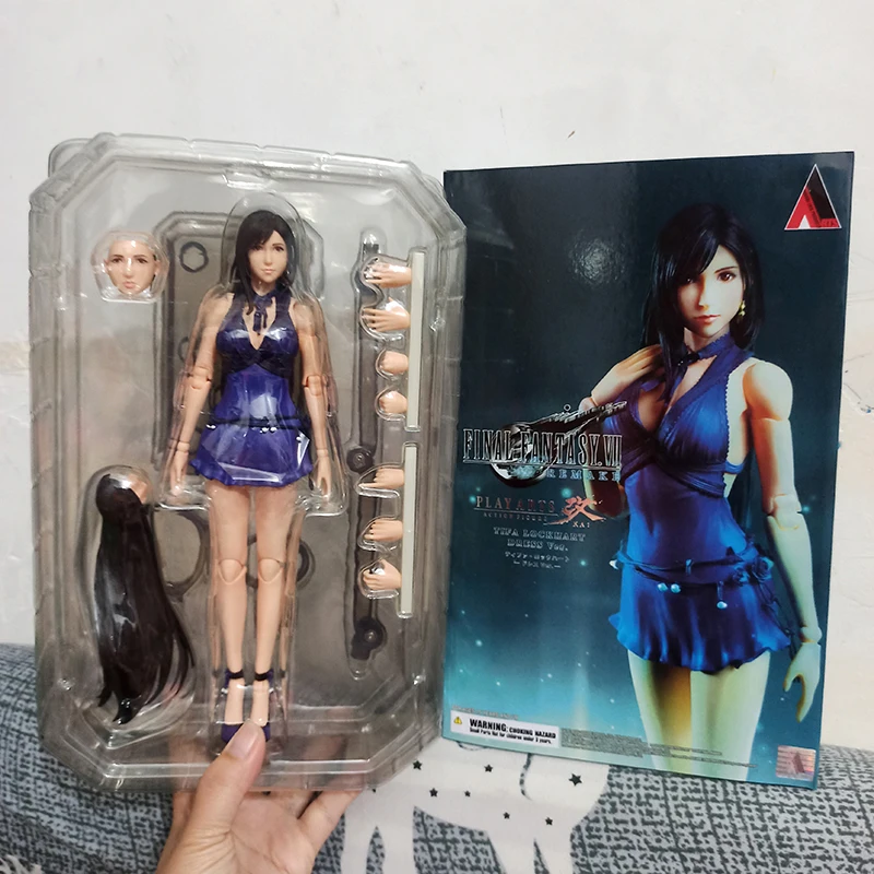 Tifa-PLAY-ARTS-Kai-Final-Fantasy-VII-Remake-Tifa-Lockhart-Dress-Ver ...