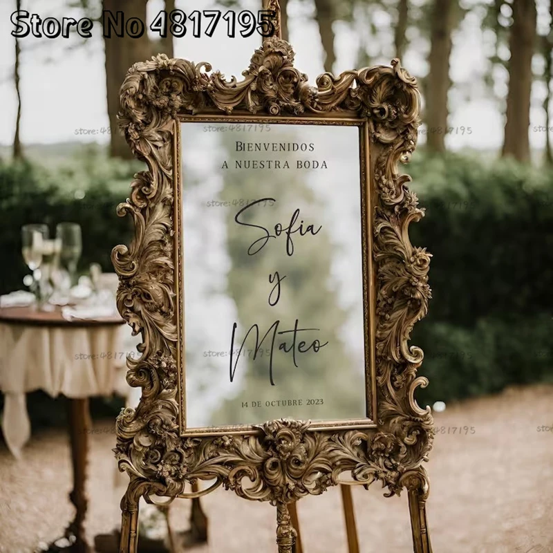 Wedding welcome sign gold frame | Beachweddingtips.com