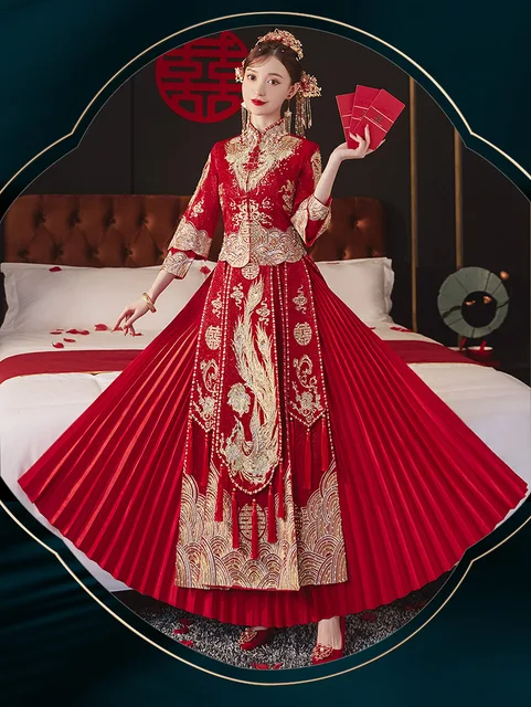 赤い伝統的な中国風の花嫁のウェディングドレス刺繍チャイナドレス