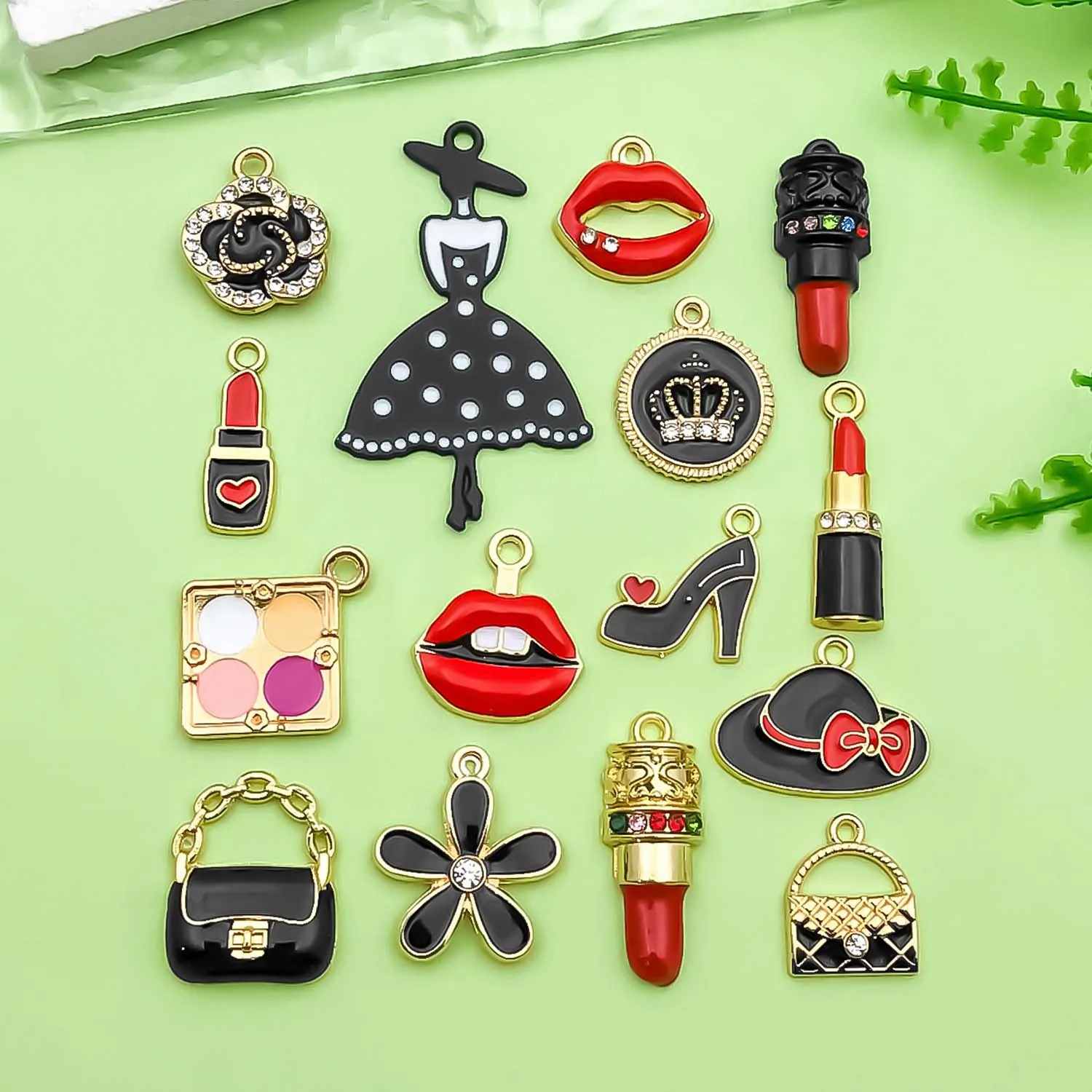 10-15pcs-Enamel-Women-s-Fashion-Charms-Alloy-Lipstick-Bags-High-Heels ...