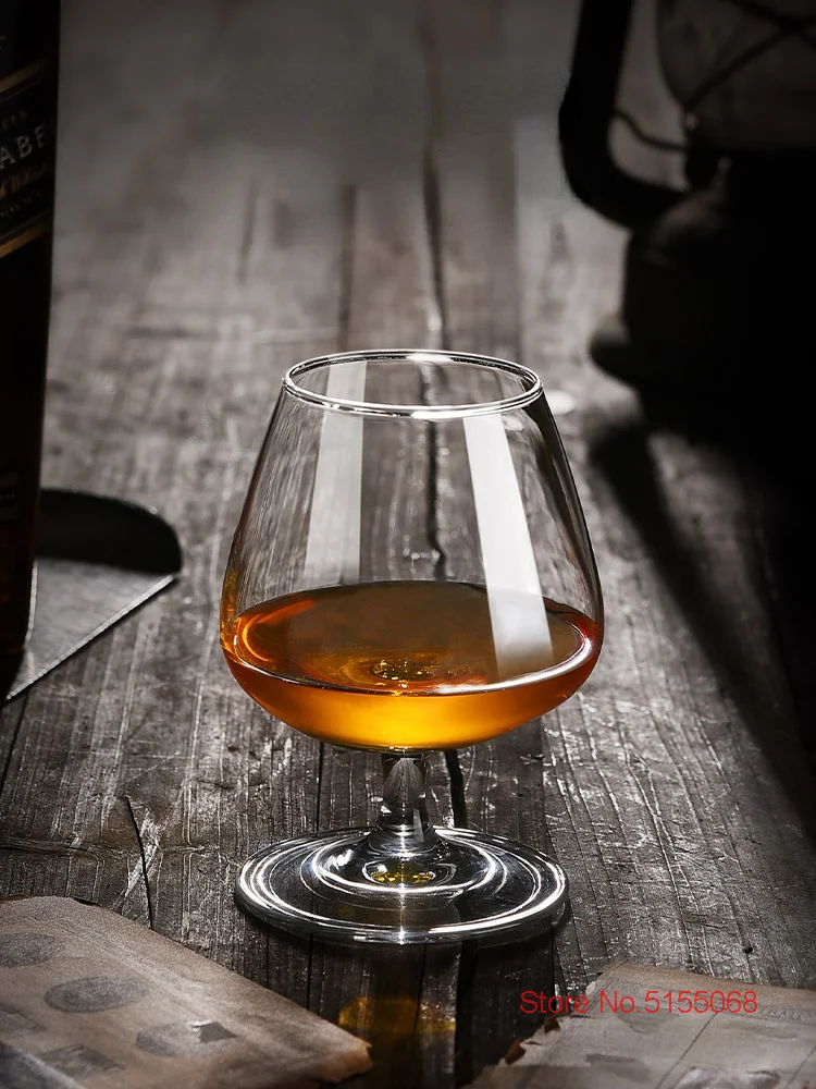 Snifter glass whisky store