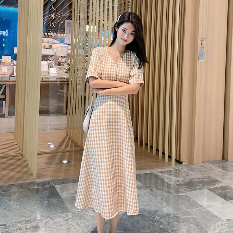프랑스 스타일 복고풍 허리 포옹 슬리밍 체크 무늬 긴 드레스 여성 여름 새로운 요정 불멸의 모리 기질 쉬폰 드레스