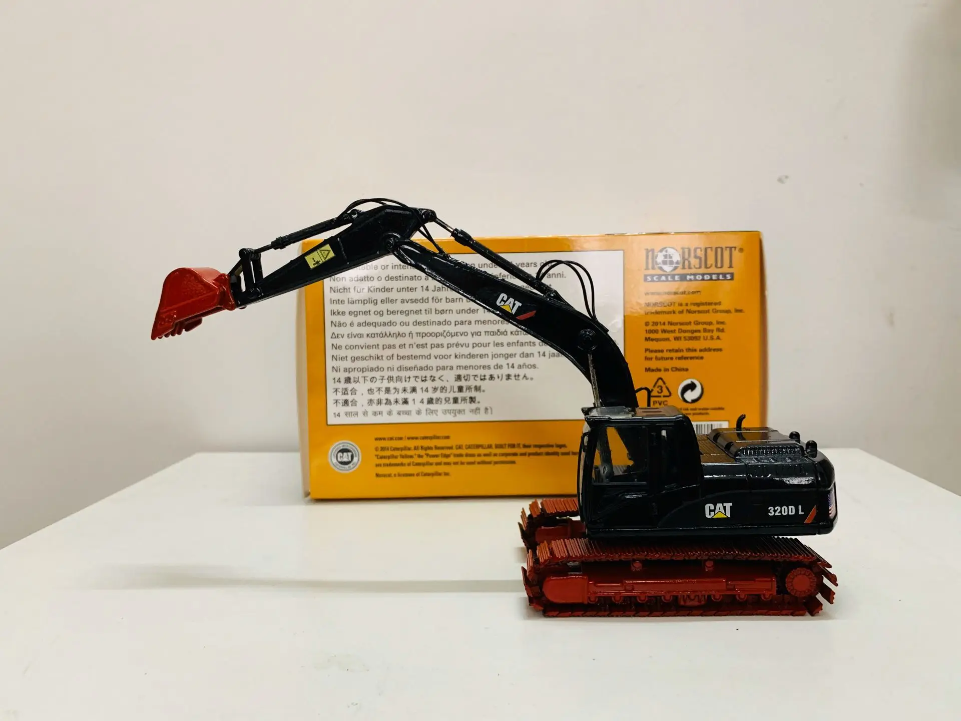Rare-Norscot-Caterpillar-Cat-320D-L-Hydraulic-Excavator-Black-1-50 ...