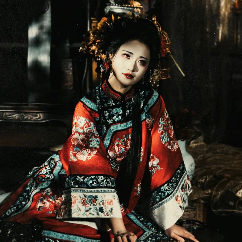 Chinese Ghost Outfit: The Ultimate Halloween Horror Costume for ...