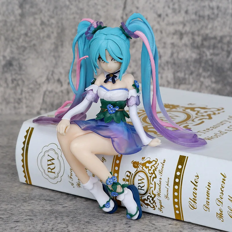 Hatsune Miku Figure Kawaii Hatsune Miku Lotus Pond Moonlight Manga ...