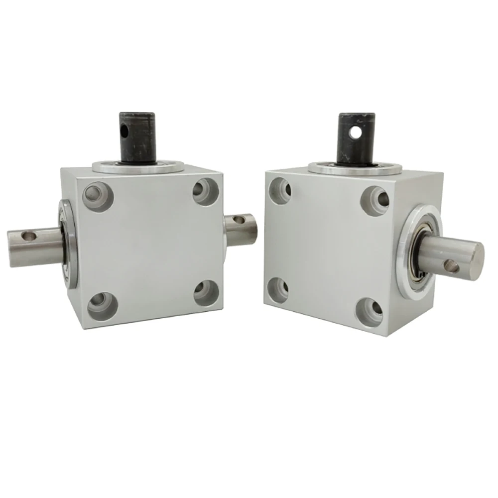 Horizontal-Right-Angle-Steering-Gear-3-Output-Shaft-1-5-Module-20-Teeth ...