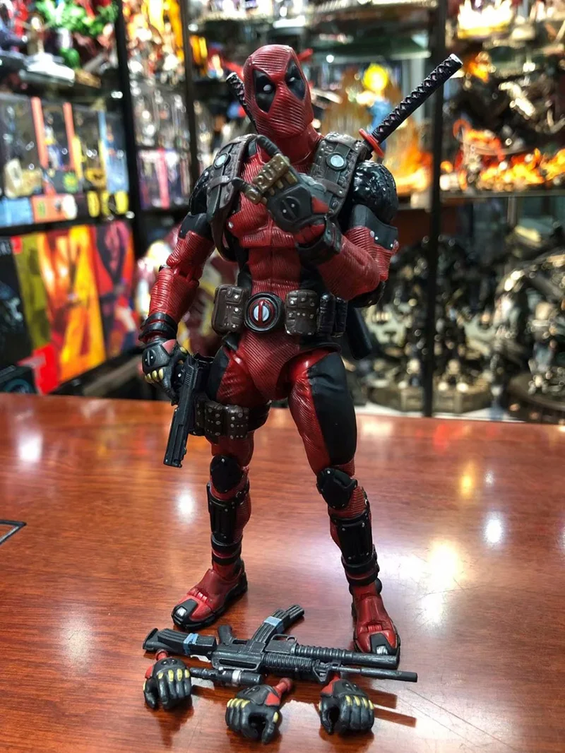 Marvel-EPIC-Deadpool-Action-Figure-NECA-Super-Heroes-Ultimate ...