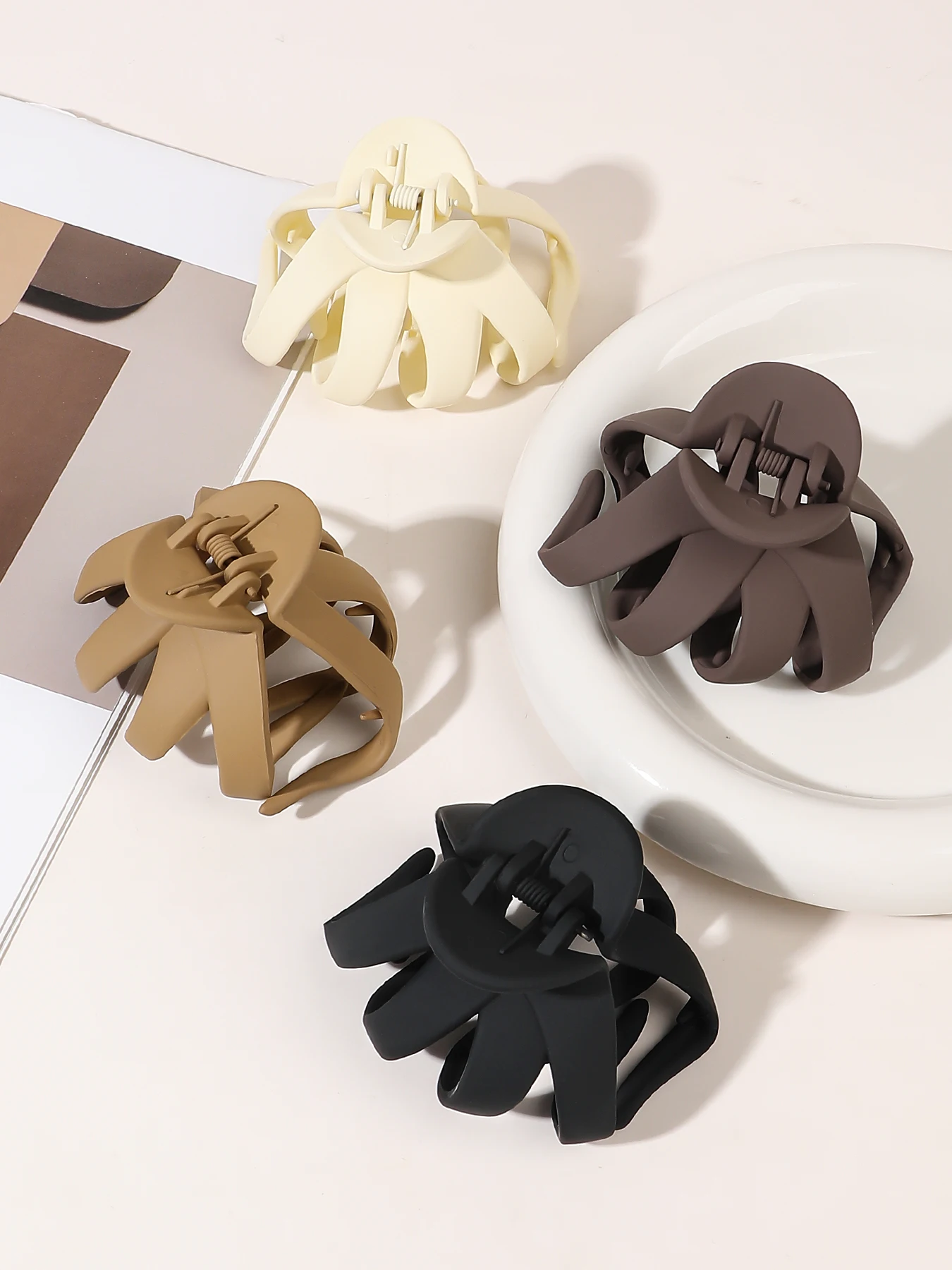 Attache-cheveux-simple-pour-femmes-et-filles-pince-griffes-accessoires ...