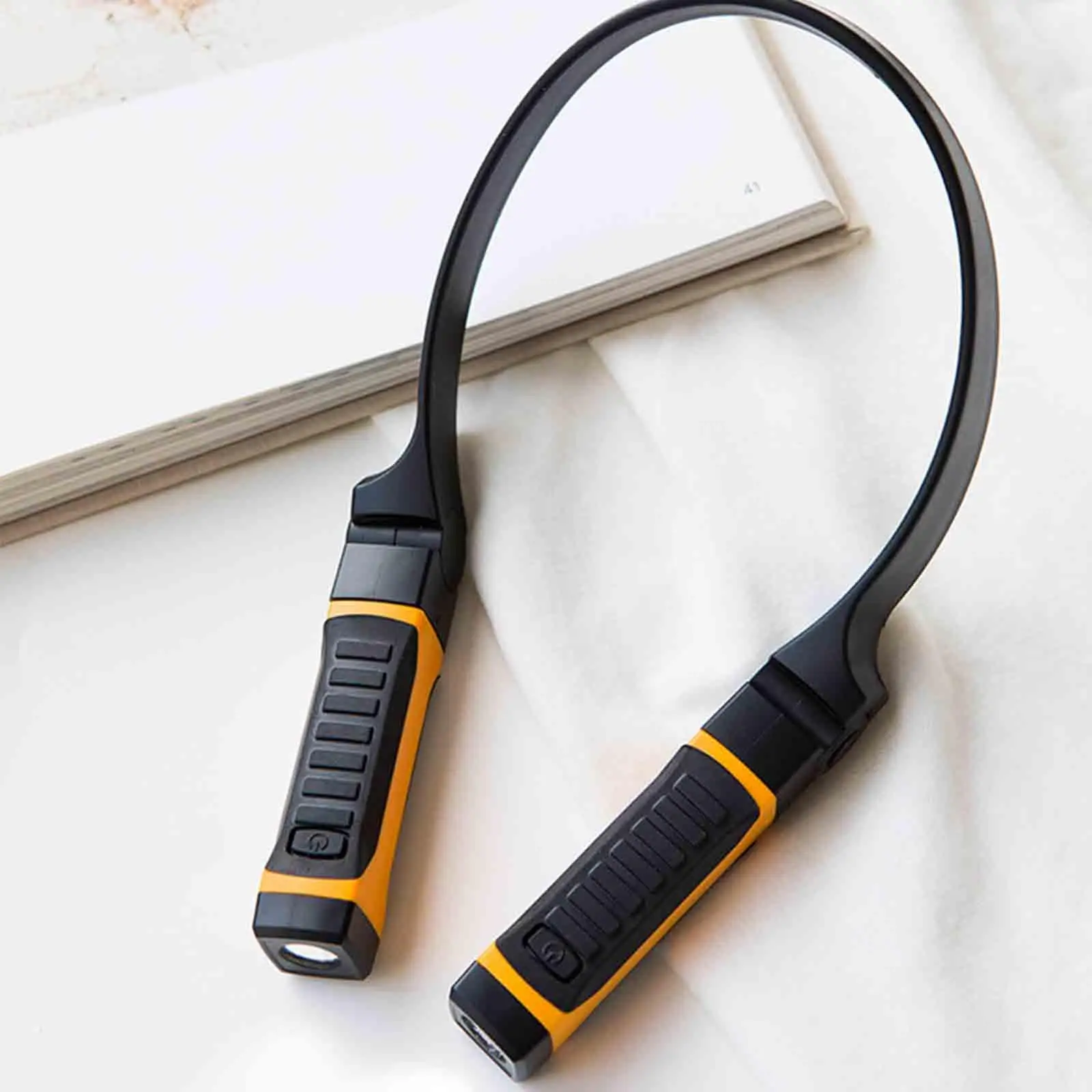 LED-Neck-Reading-Light-105-Degree-Rotating-Lightweight-Rechargeable ...