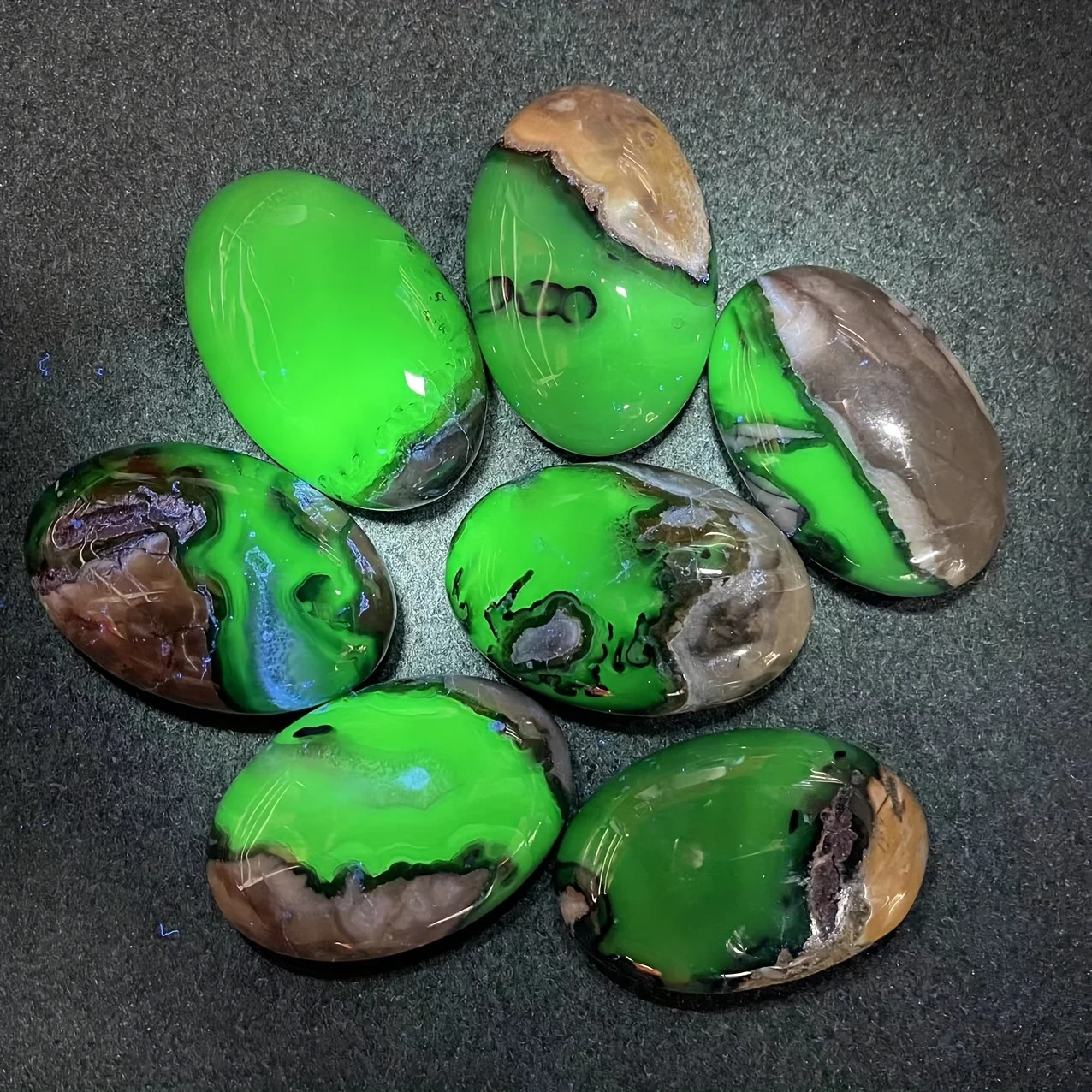 1PC-Natural-Fluorescent-Volcanic-Agate-Palm-Fluorescent-Agate-Palm-UV ...