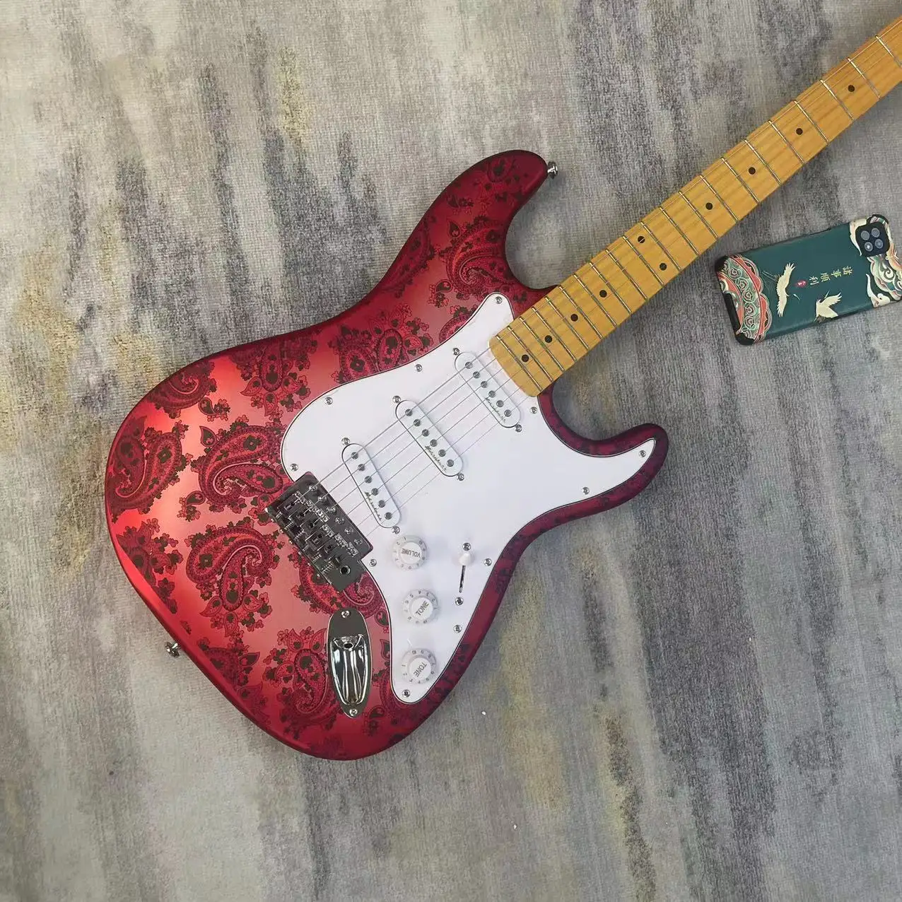 Hand-painted-6-string-split-electric-guitar-with-a-metal-red-body-matte-color-maple-fingerboard.jpg