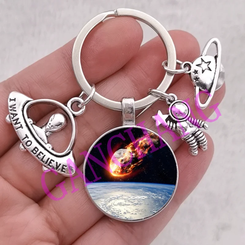 Astronaut keychain Outer Space Solar System Planet Universe Key Ring S ...
