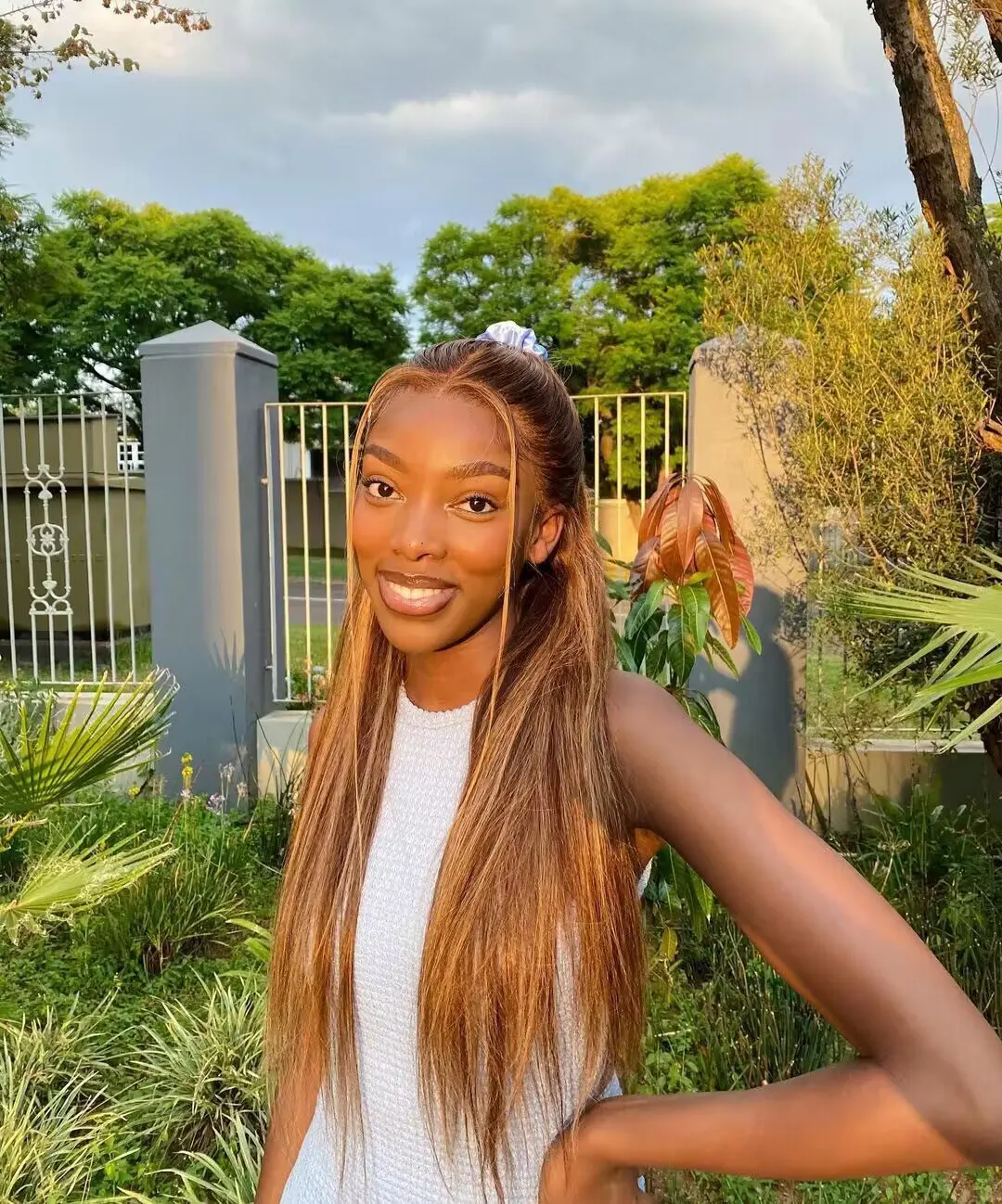 Highlights Pre Plucked 360 Transparent Lace Frontal Wig Straight Deep ...
