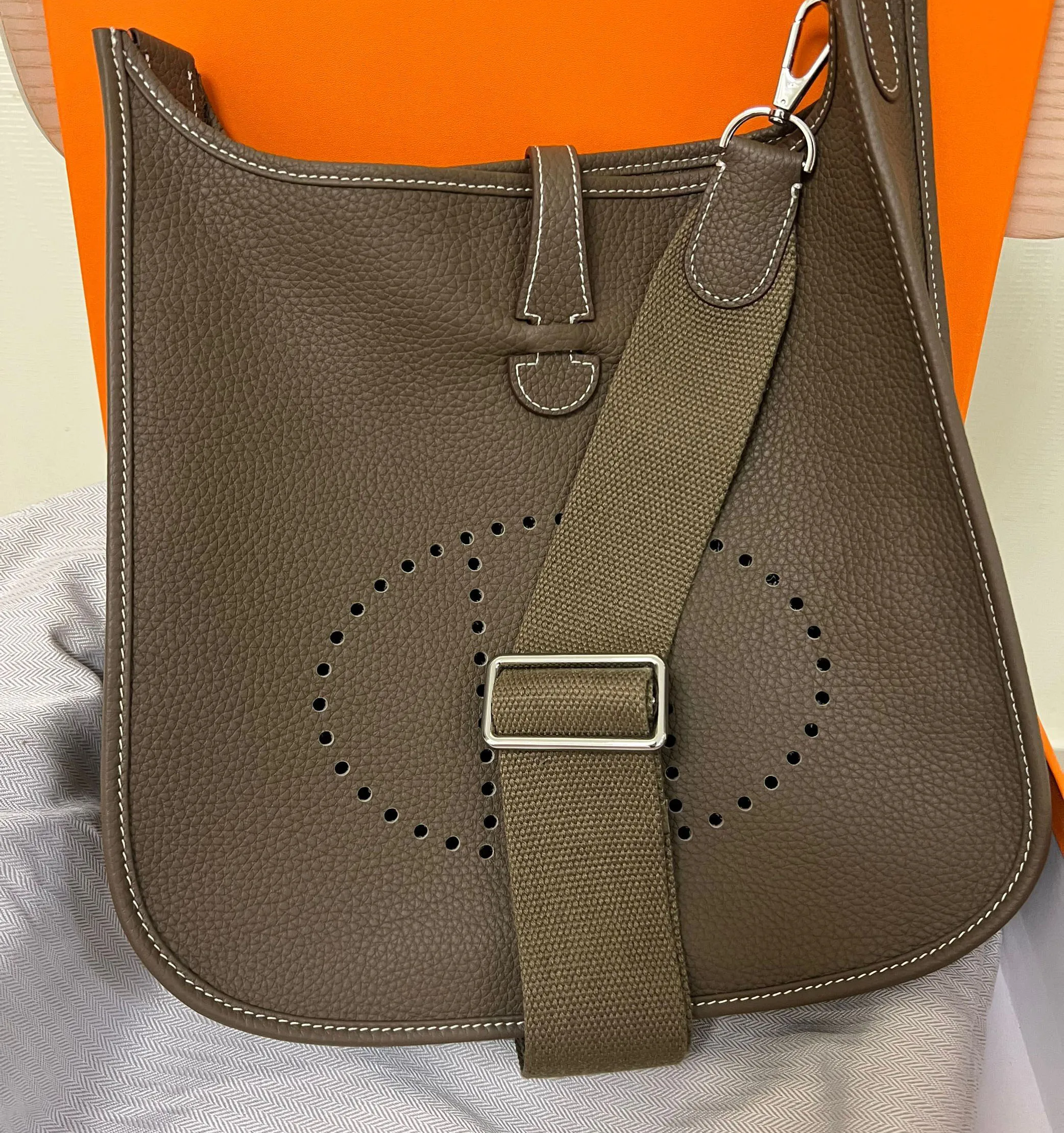Evelyne-Bolso-de-hombro-de-cuero-para-mujer-bolsa-de-cubo-de-lujo ...