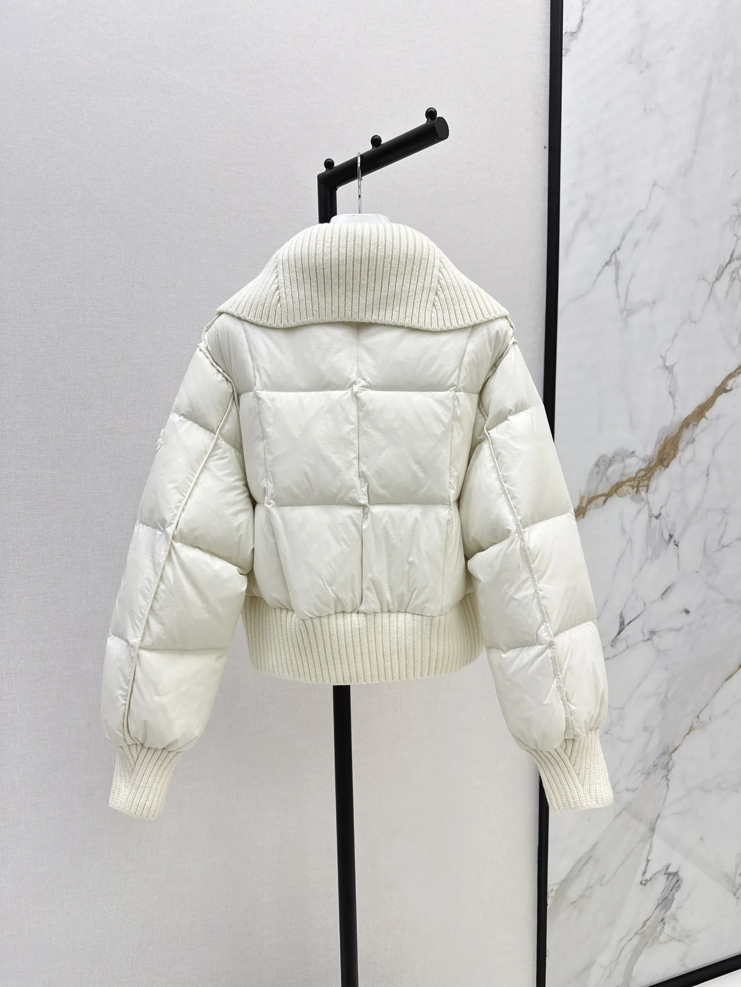 24-year-Big-Flip-collar-knitted-splicing-Short-version-high-waisted ...