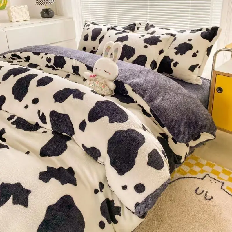 Milk-fleece-four-piece-set-of-winter-thickened-cute-dormitory-bed-linen ...
