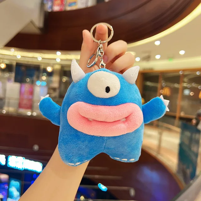 Funny Keychains Unique Knitted Sausage Mouth Design Key Holder Useful ...