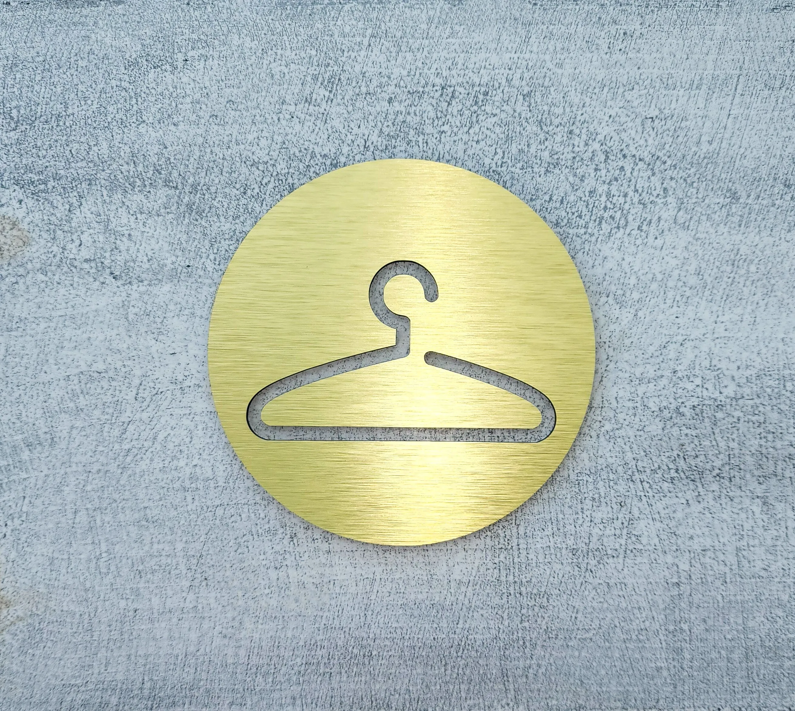 Aluminum-Alloy-Customiz-3D-Brushed-gold-cloakroom-locker-room-sign ...