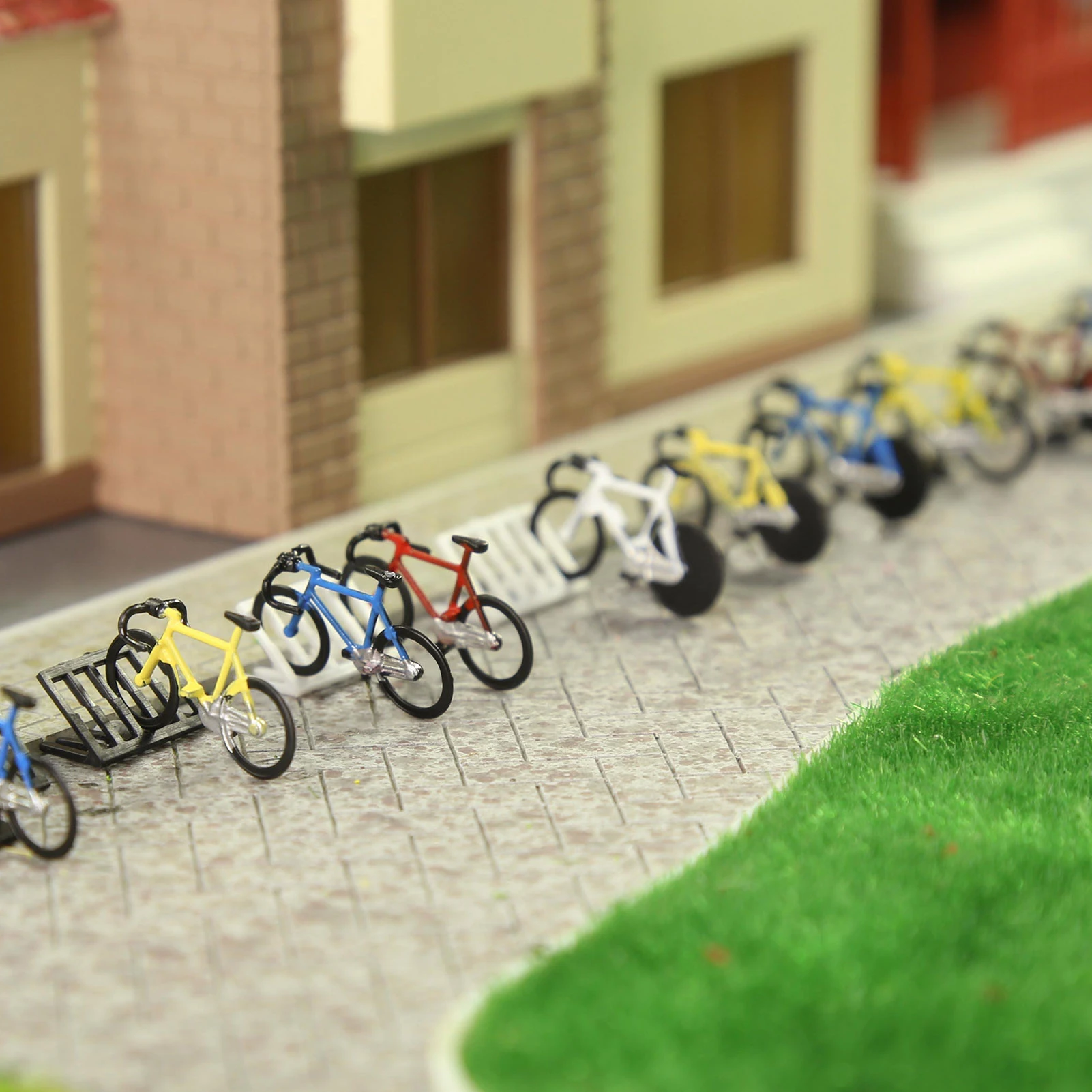 Evemodel Ho Scale 1:87 Bicycles 40pcs Bikes With 8pcs Parking Racks ...