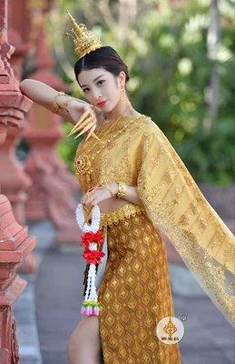 Traditional Clothing For Women Southeast Asian Style Ahom