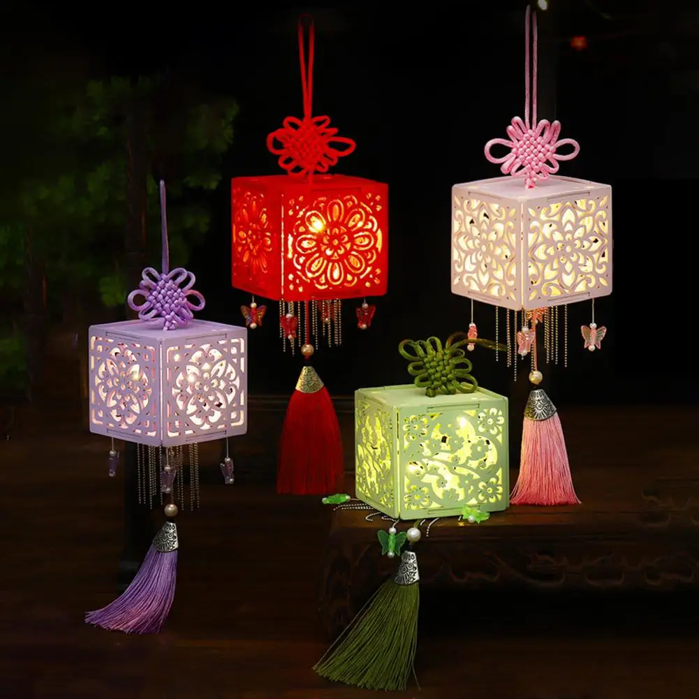 Beautiful-Lantern-Hollow-Pattern-Design-Lantern-Exquisite-Chinese ...