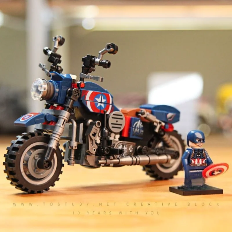 Figura de Captain America en Motocicleta: La Mejor Opción para ...