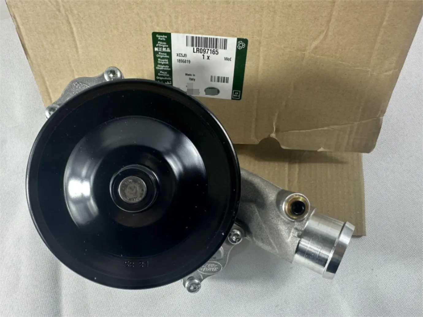 3-0L-V6-5-0L-V8-Engine-Water-Pump-for-Discovery-LR4-Range-Rover-Sport ...