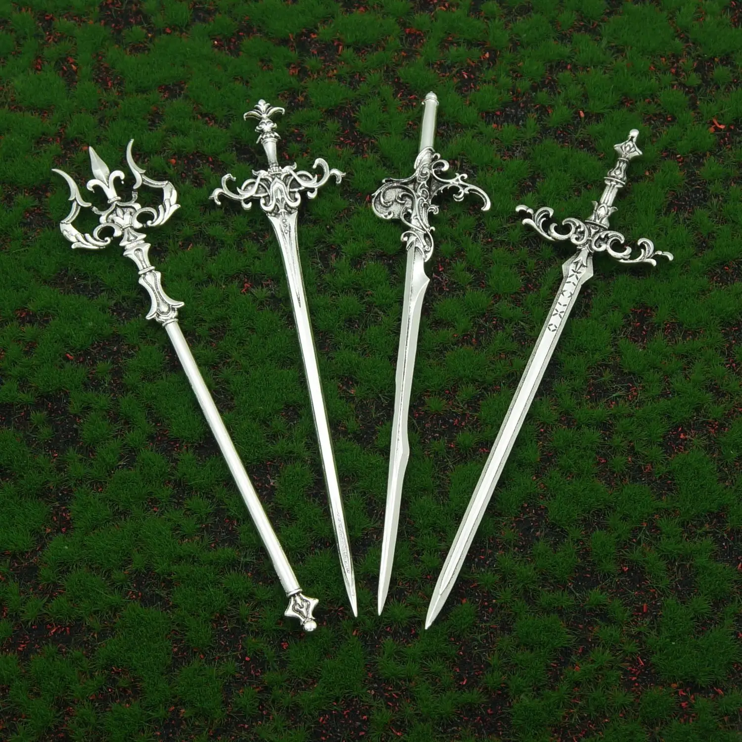 Vintage-Wave-Trident-Sword-Hair-Stick-Women-Hairpin-Gift.jpg